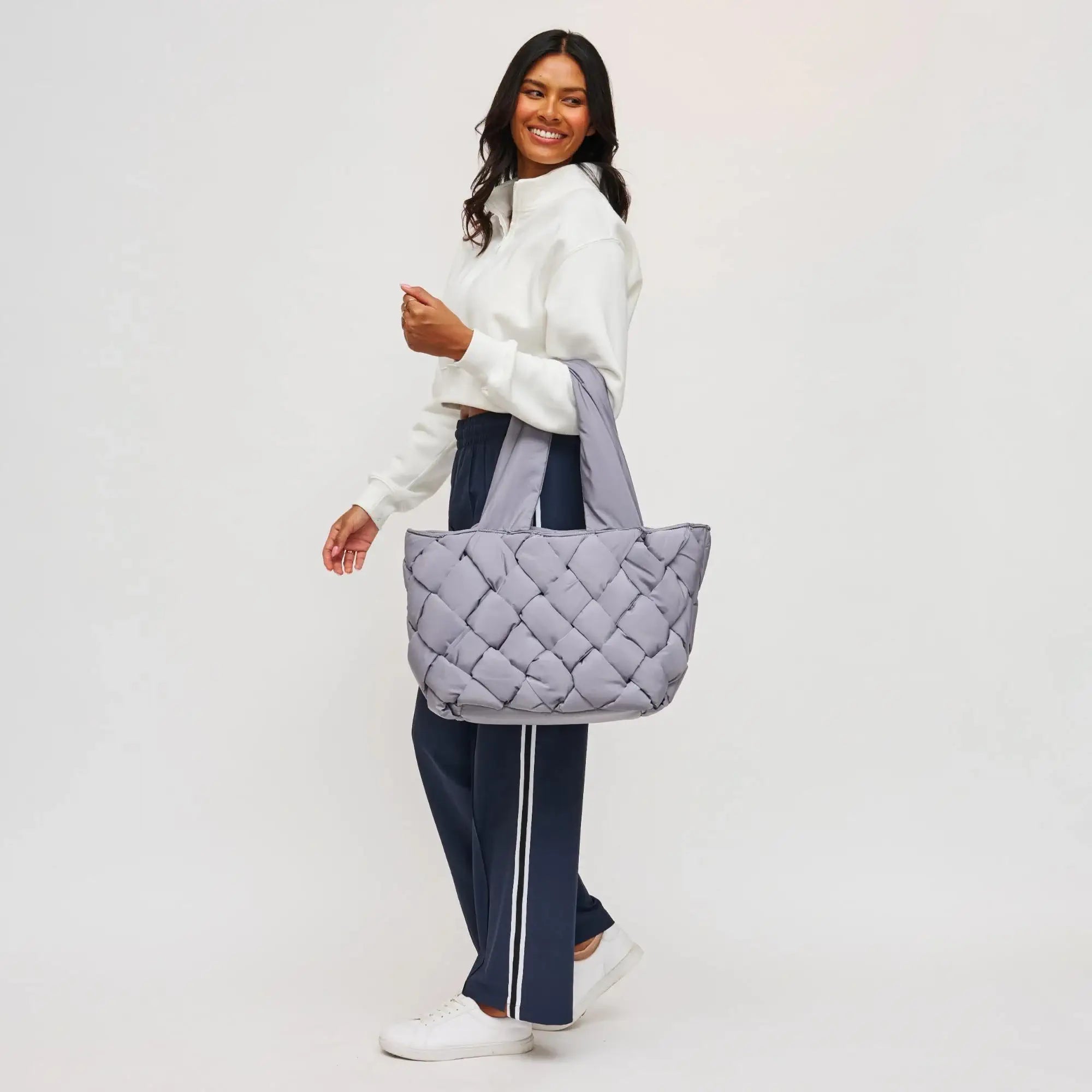 2026 Handbag Trends: Top Styles & Designs to Own This Year | Sol and Selene